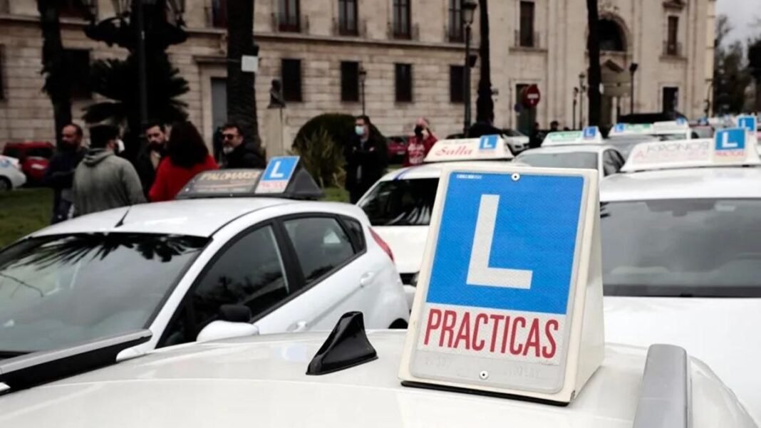 Nueva convocatoria de ayudas para obtener el carnet de conducir ...